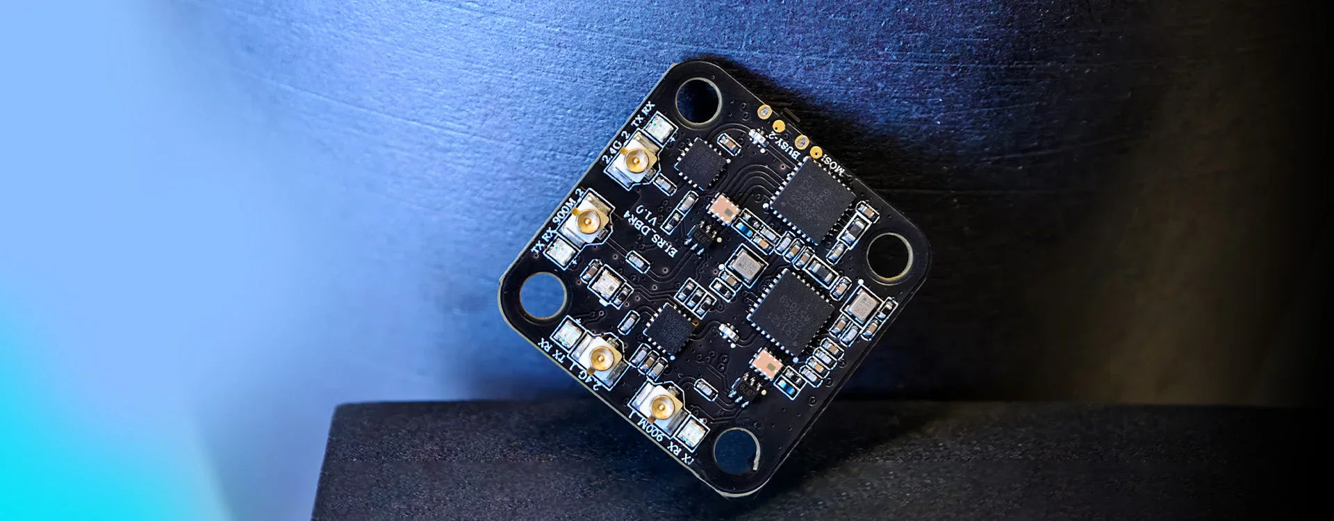 Dual-Band ExpressLRS Receivers – RadioMaster RC